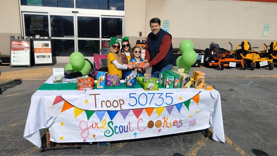 Cookies, Community, and VIP Guests: Girl Scout Booths Are the Place to ...